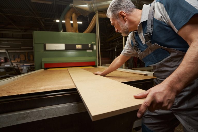 Step-by-Step Guide on How to Start a Manufacturing Business Successfully