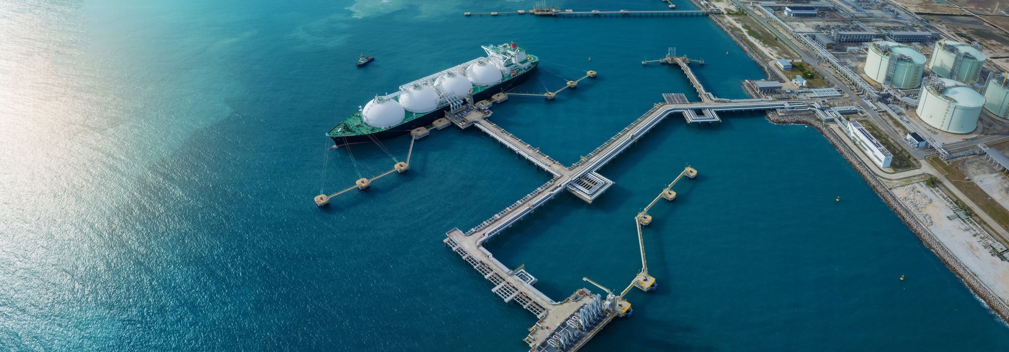 Angola Shifts LNG Exports from Asia to Europe in 2022-2023